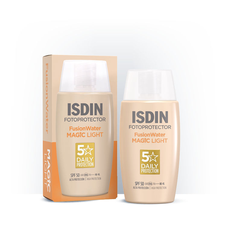 ISDIN Fotoprotector Fusion Water Magic Color Light SPF 50 50 ml